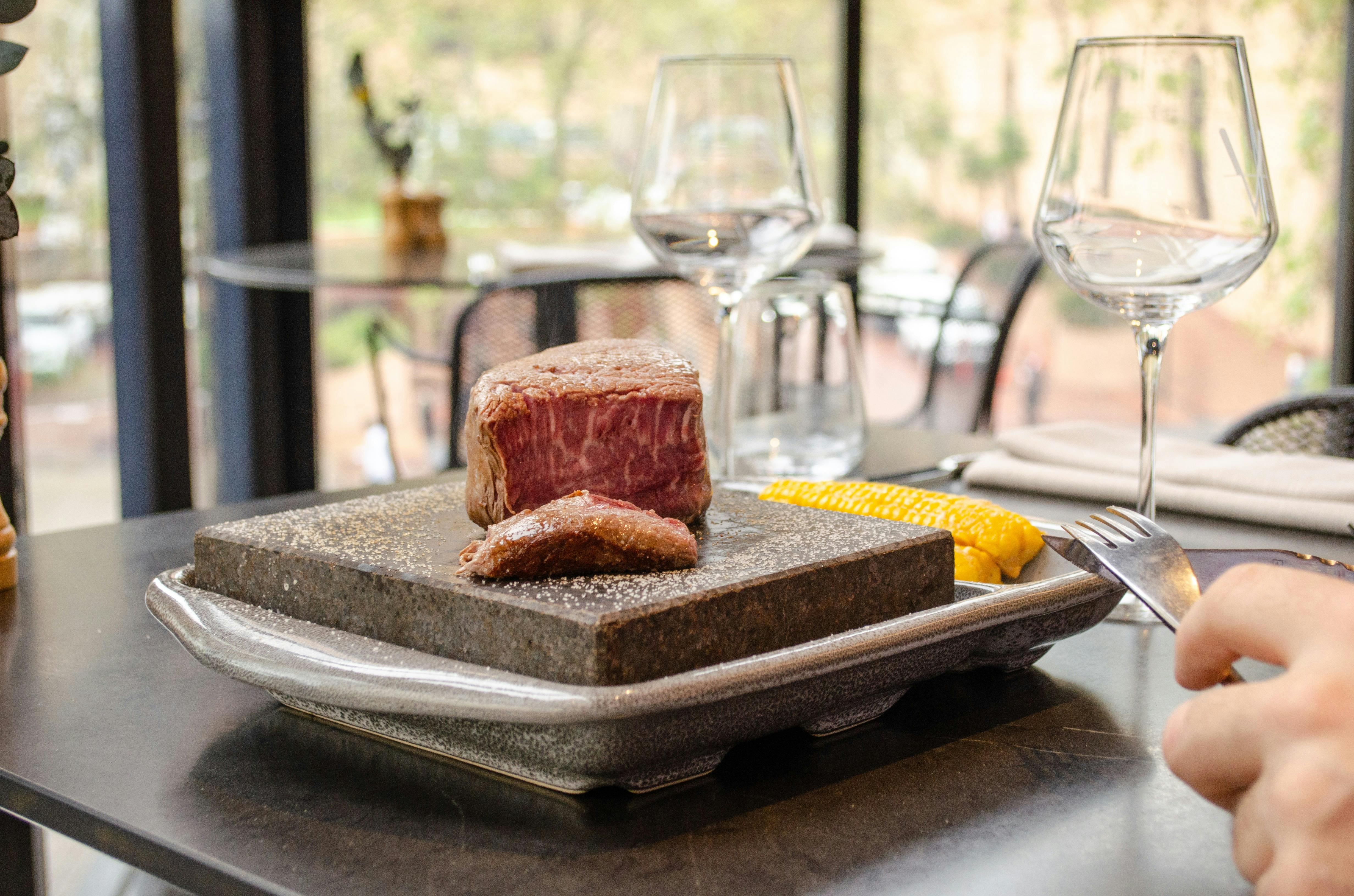 Experience Adelaide | Strathmore Hotel