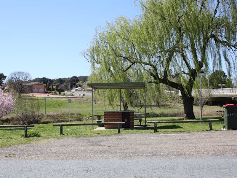 Barbour Park Rest Area | NSW Holidays & Accommodation, Things to Do ...