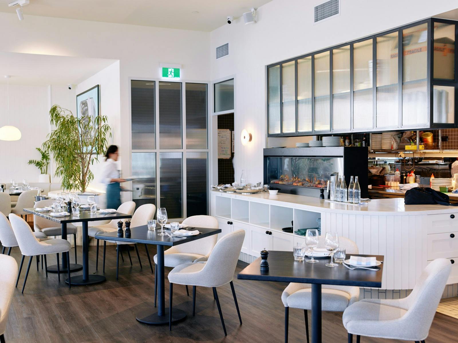 Fosh Bar And Restaurant | Food-and-drink | Queensland