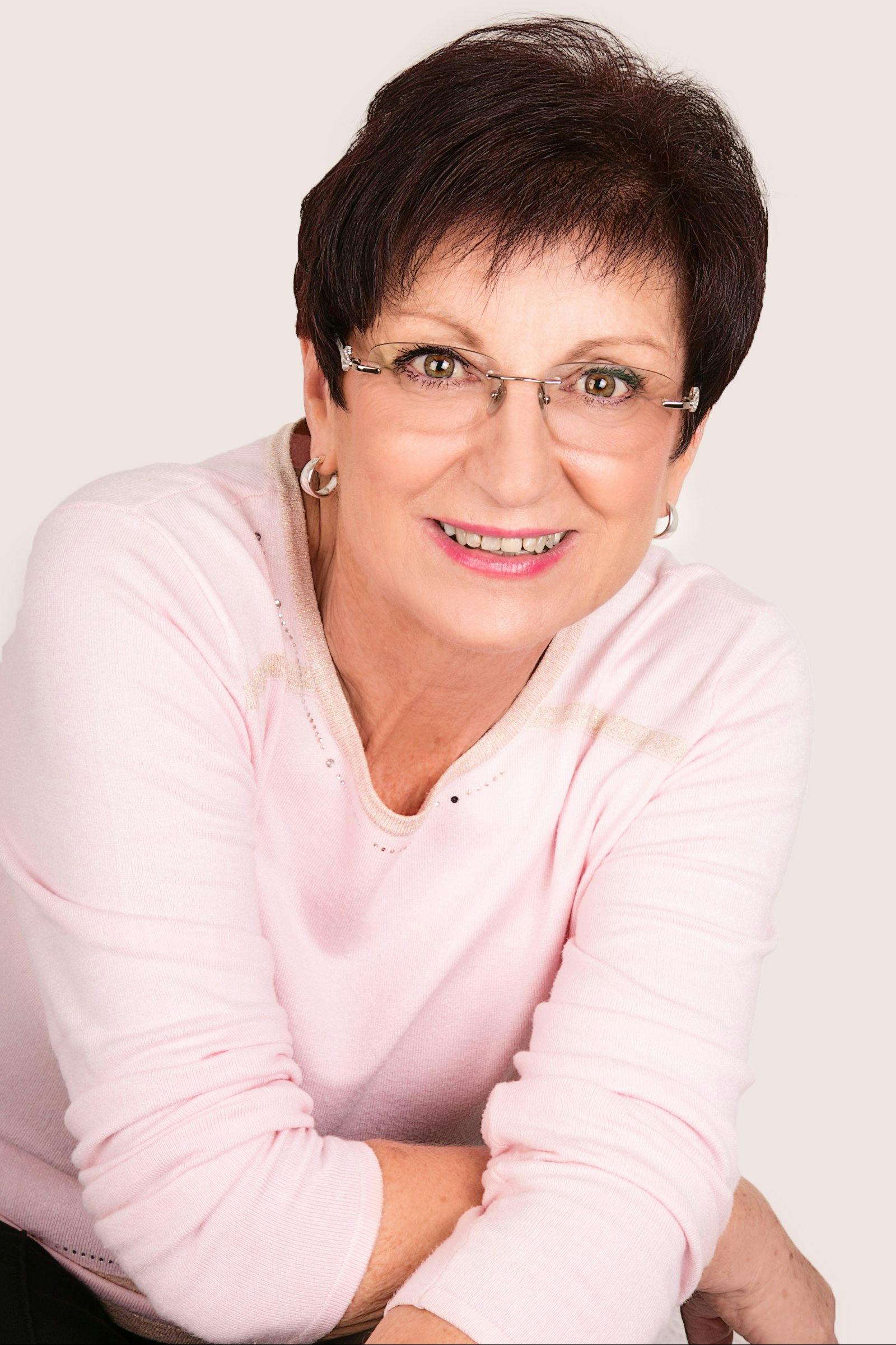 Caroline Jacksonmarriage Celebrant | General-services | Queensland