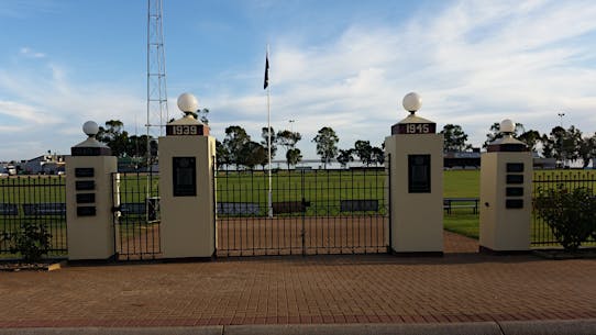 Barmera Memorial Gates - Barmera, Attraction | South Australia