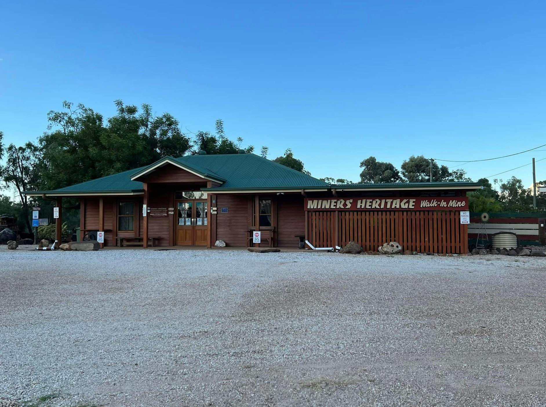 Miners Heritage Walkin Mine | Attractions | Queensland