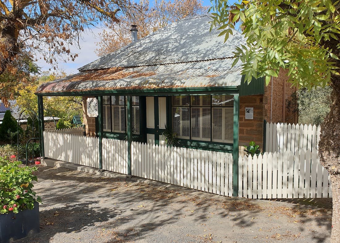 Wild Olive Cottage - Auburn, Accommodation | South Australia