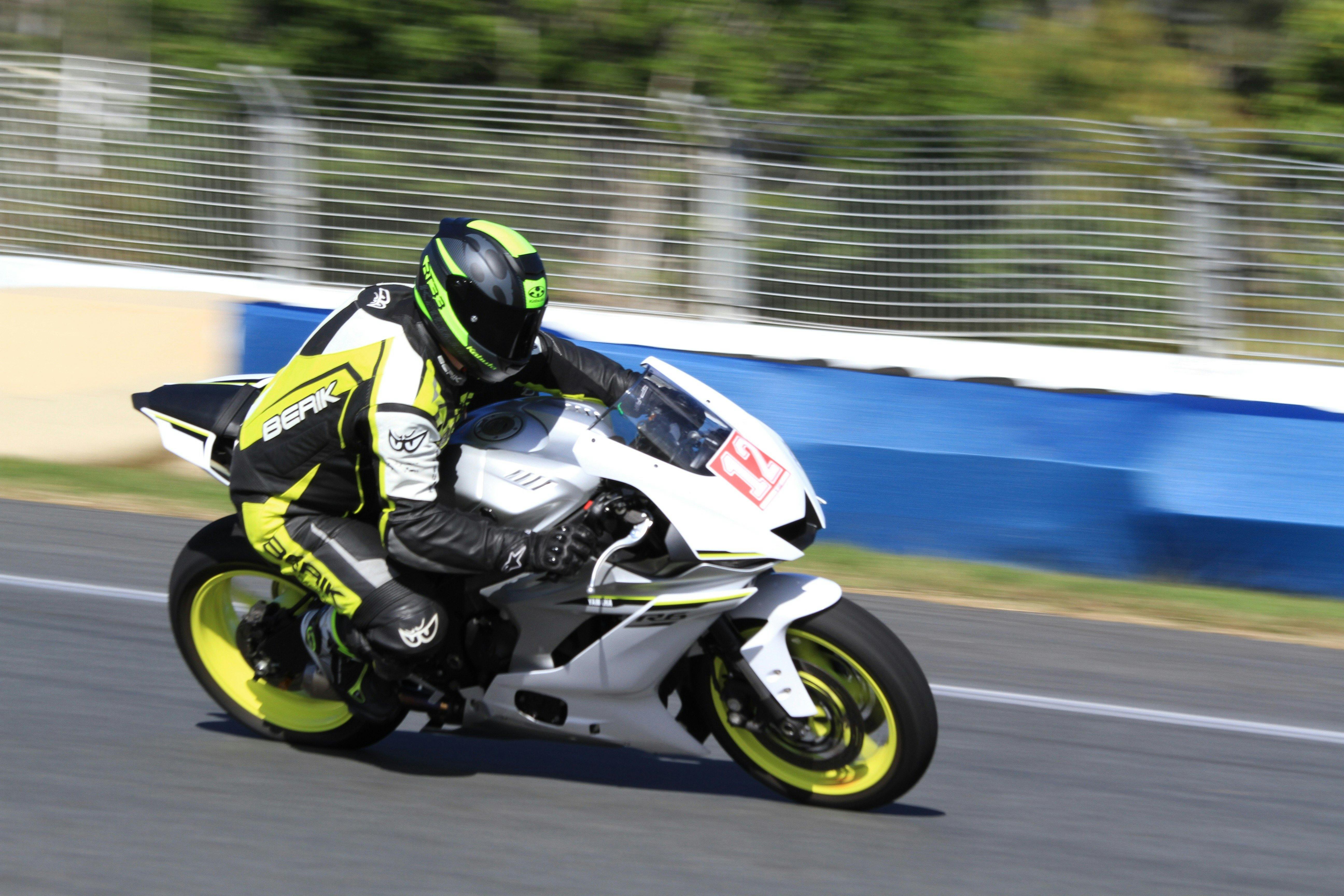 QR Moto Ride Days at Queensland Raceways!