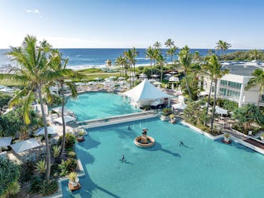 New Queensland Hotels and Resorts to Help Book Your Dream Holiday ...