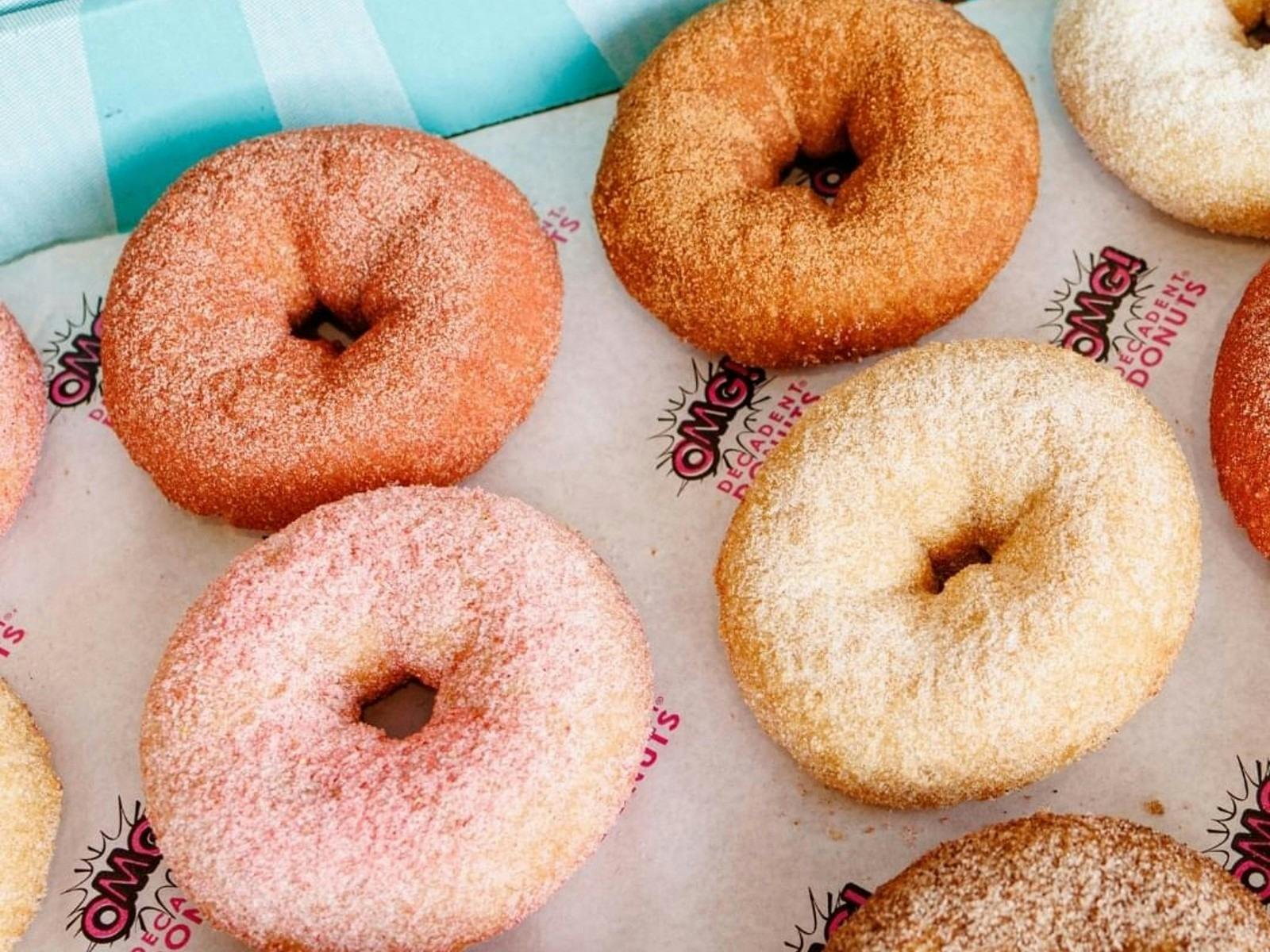 The Black Crow Beach Cafe / OMG Decadent Donuts Wagga Beach - Visit Wagga