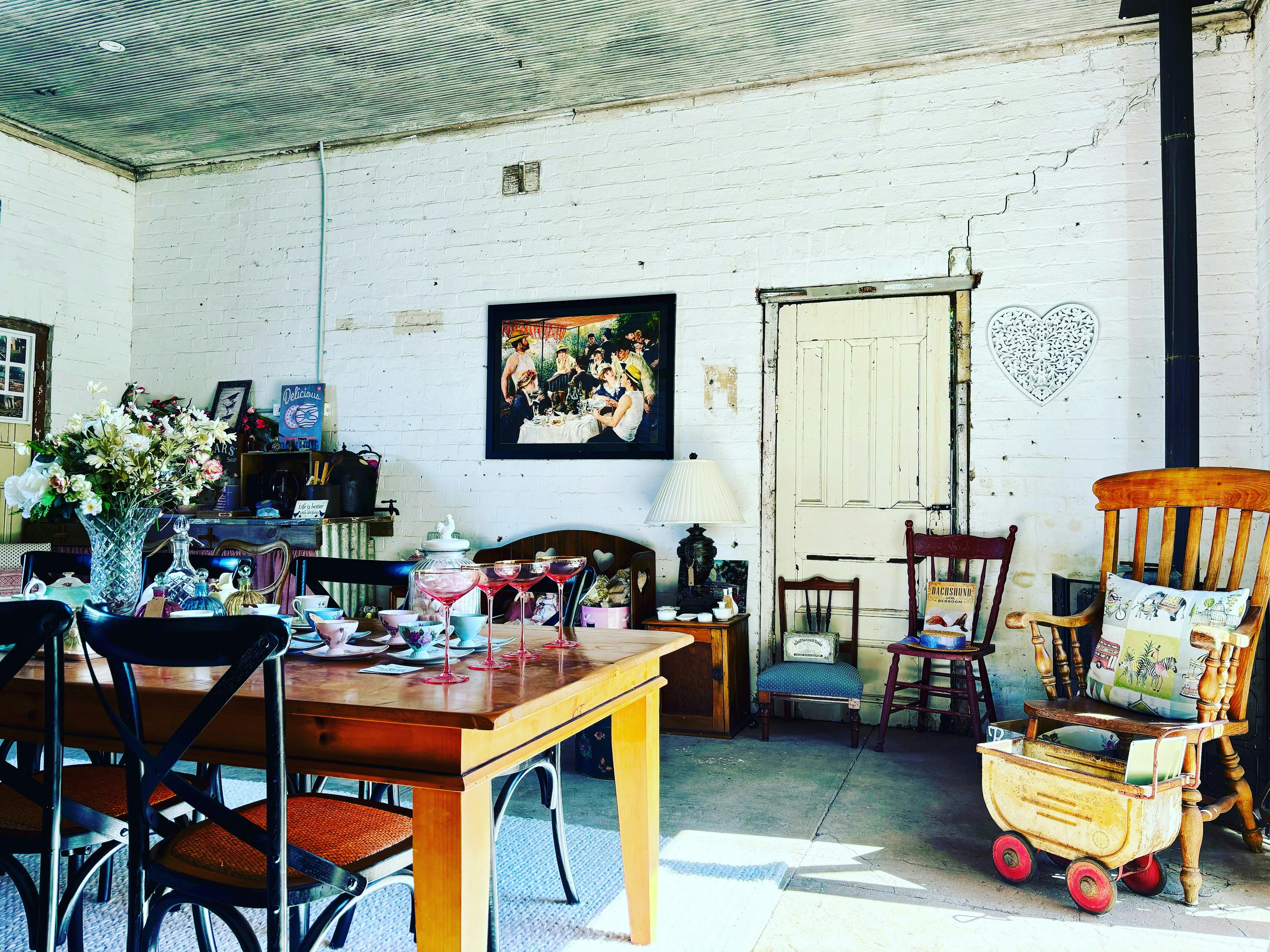 Arts & Entertainment - Orange 360