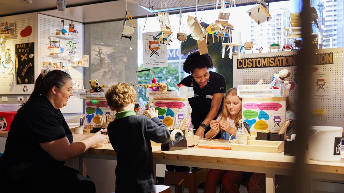 Sparklab Sciencentre | Attractions | Queensland