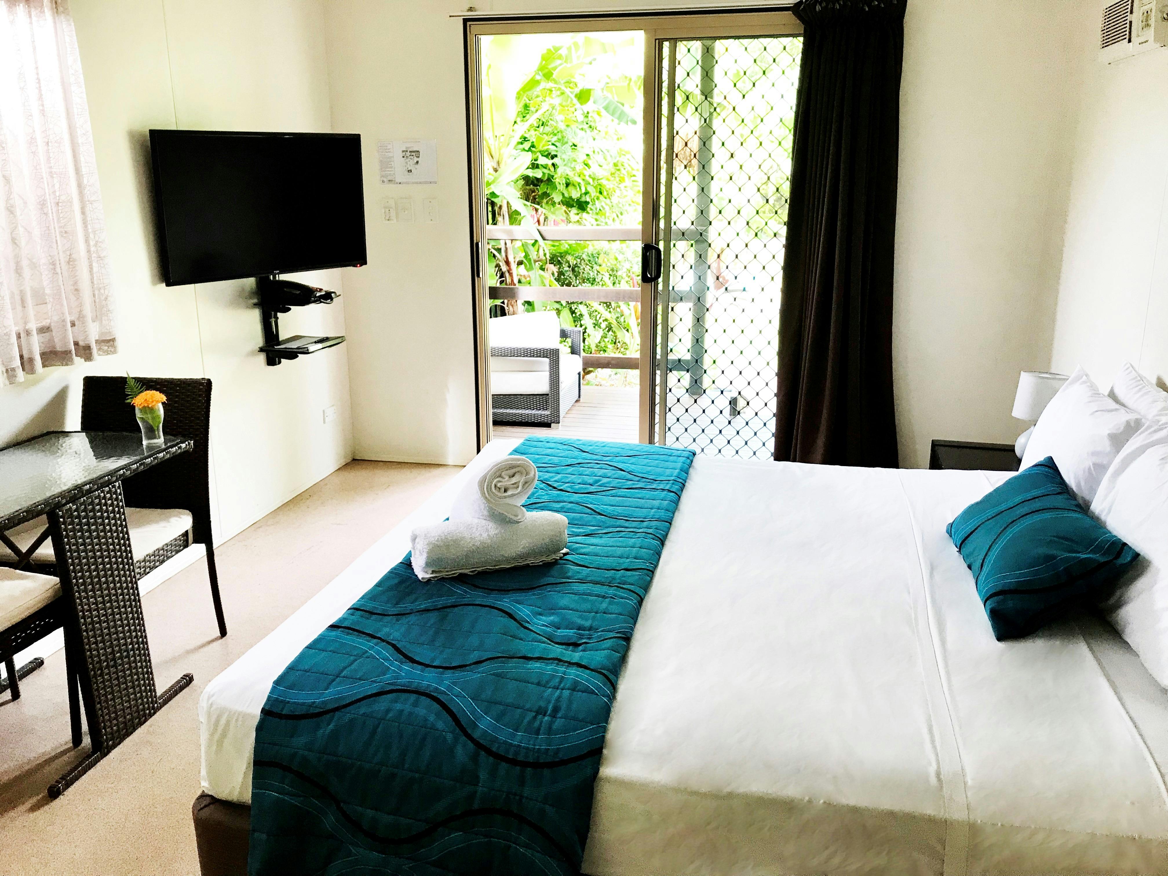 Wongai Beach Hotel | Accommodation | Queensland