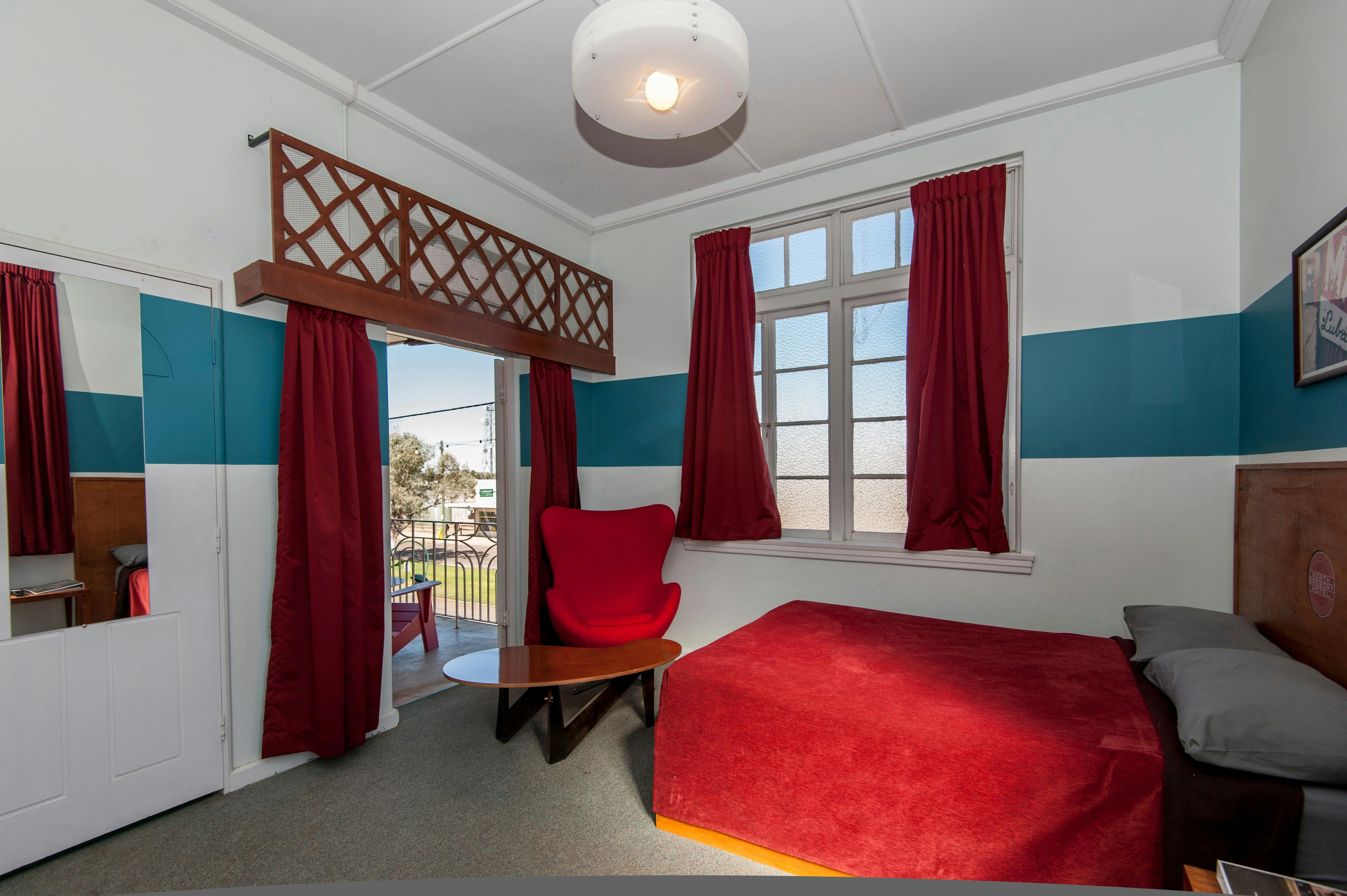Outback Queensland North Gregory Hotel - Outback Queensland