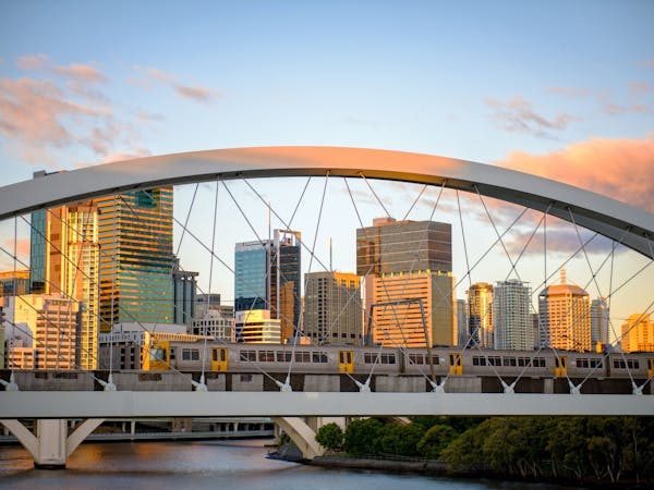 Brisbanes Airtrain | Transport | Queensland