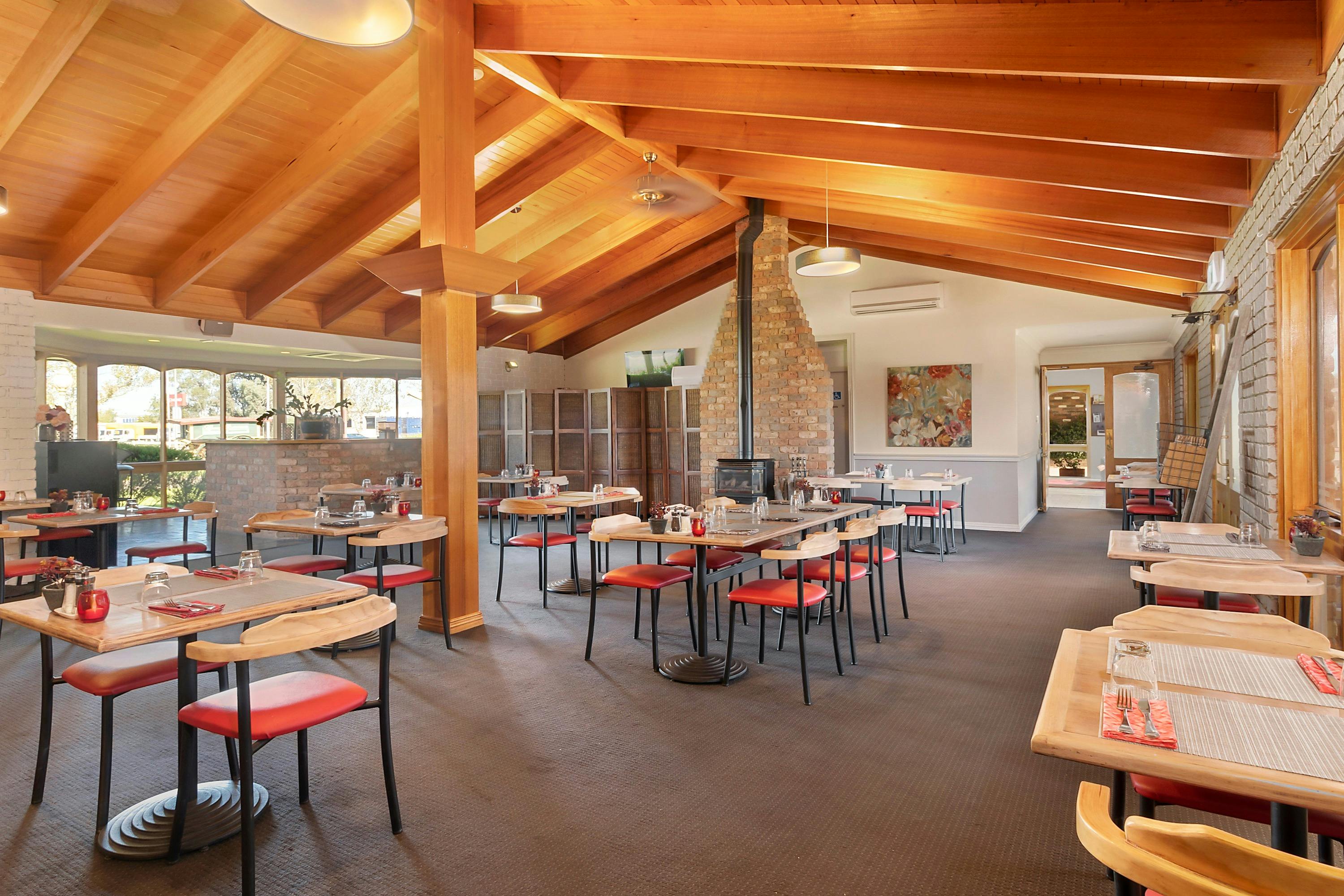 Quality Inn Carriage House - Visit Wagga