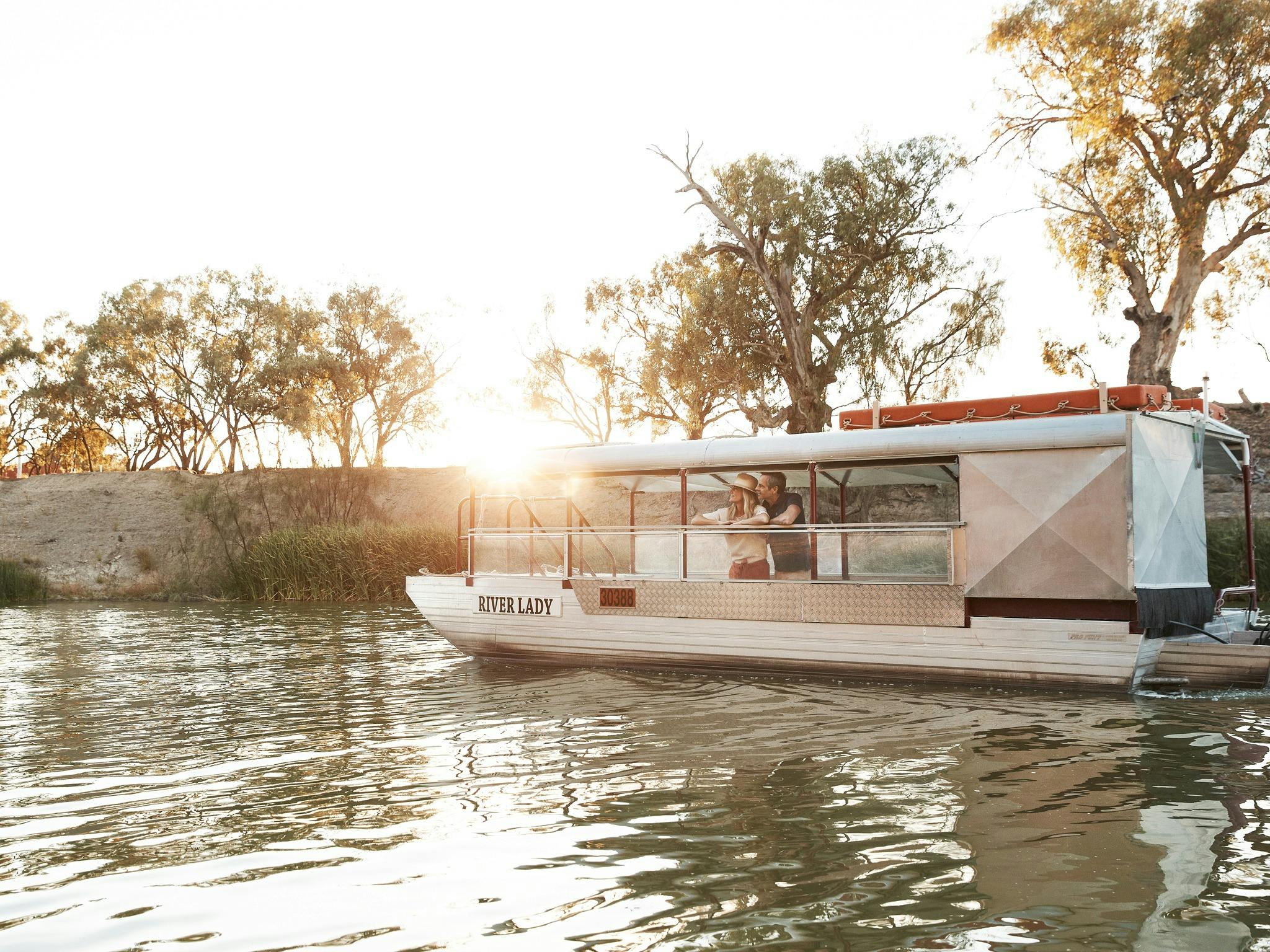 Broken Hill & The Outback > River Lady Tours