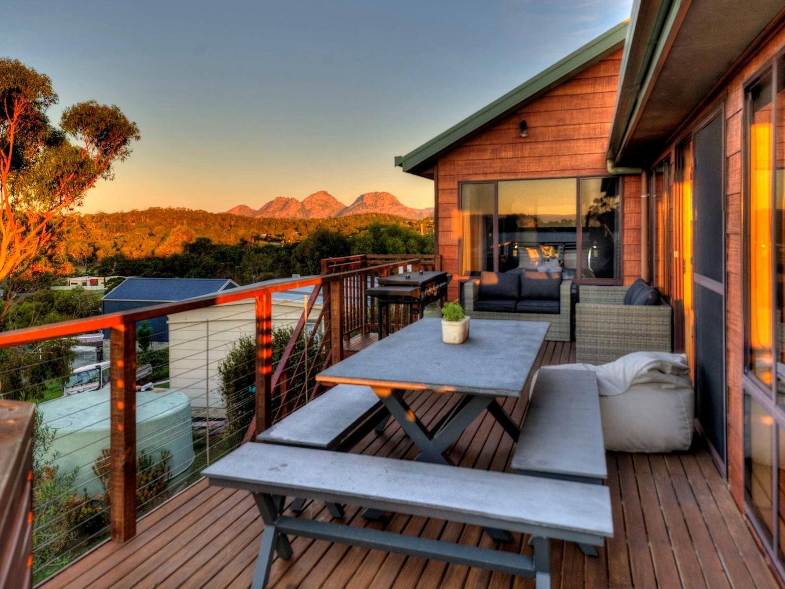 Zenith | All accommodation | Discover Tasmania