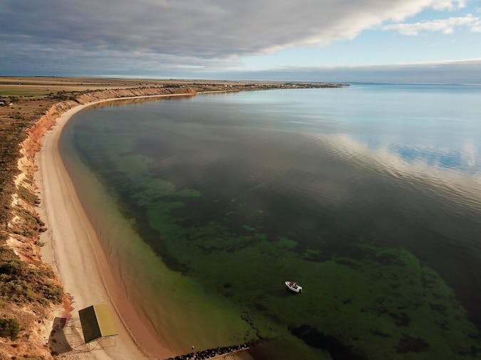 Black Point Caravan & Camping Grounds - Black Point, Accommodatio...