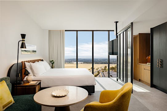 Crowne Plaza Adelaide Mawson Lakes - Adelaide, Accommodation | So...