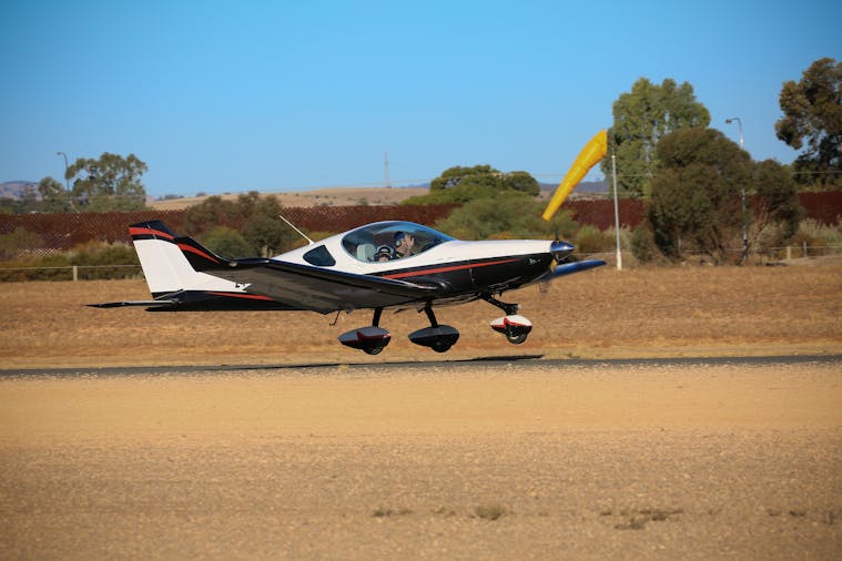 Adelaide Soaring Club - Adelaide, Tour | SA Tourism