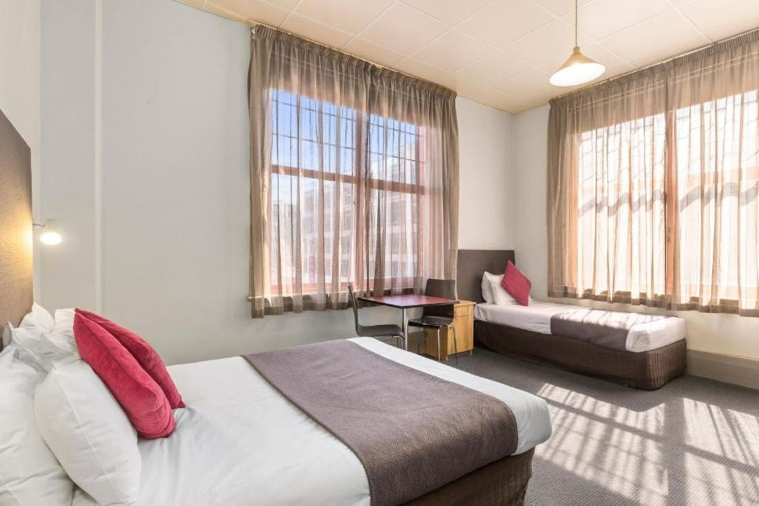 Adelaide Paringa, Deluxe Twin - Adelaide, Accommodation | South A...