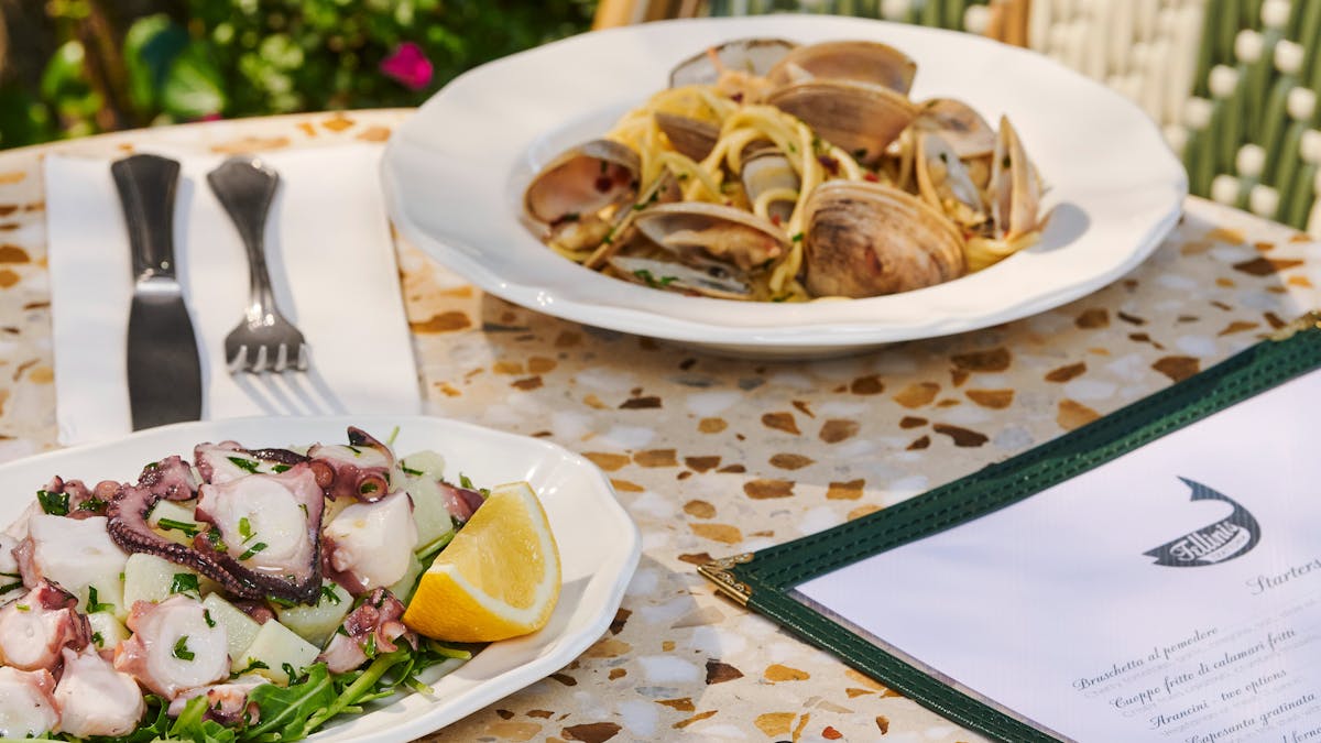 Fellinis Trattoria | Food-and-drink | Queensland