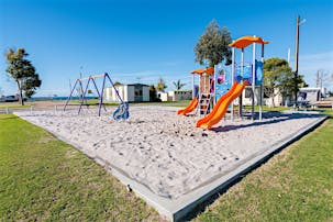 Edithburgh Caravan Park - Edithburgh, Accommodation | South Australia