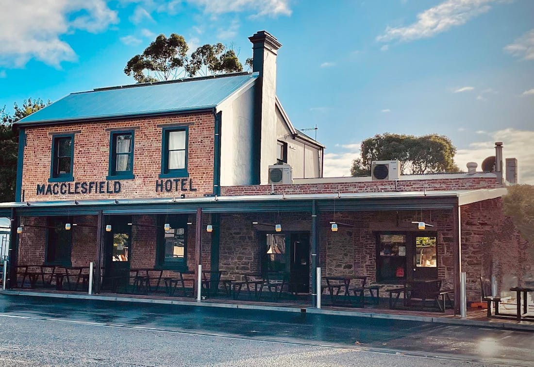 Macclesfield Hotel - Macclesfield, Food and Drink | South Australia