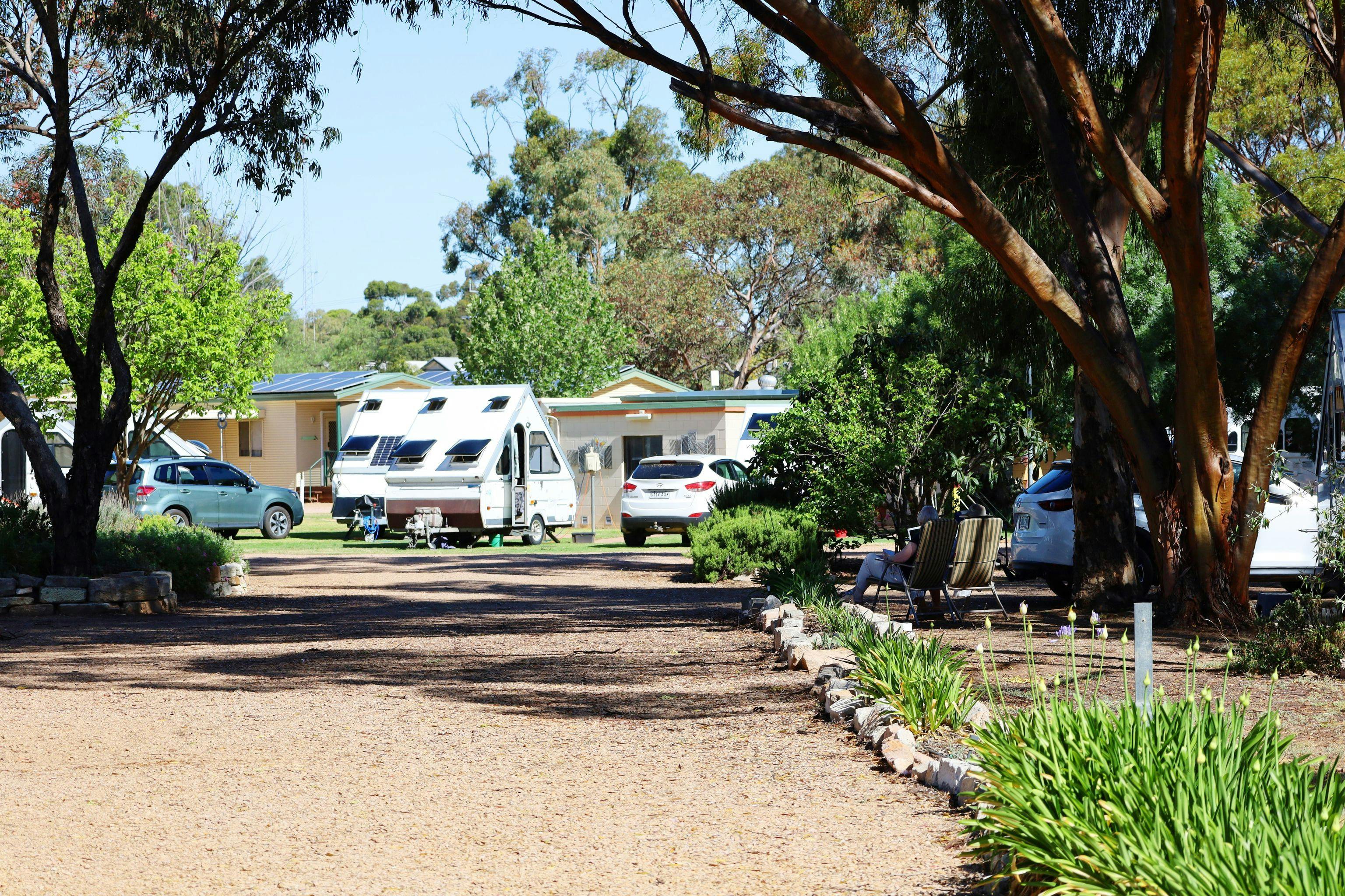 Laura Community Caravan Park - Laura, Accommodation | South Australia