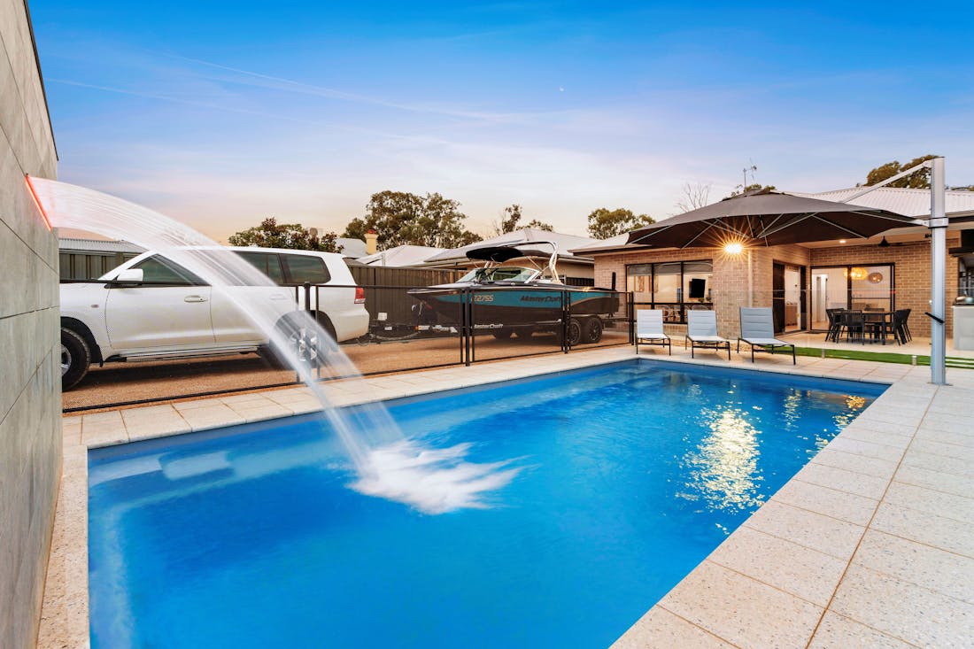 Renmark River Villas - "The Bellagrove Villa" (No 52) - Renmark,