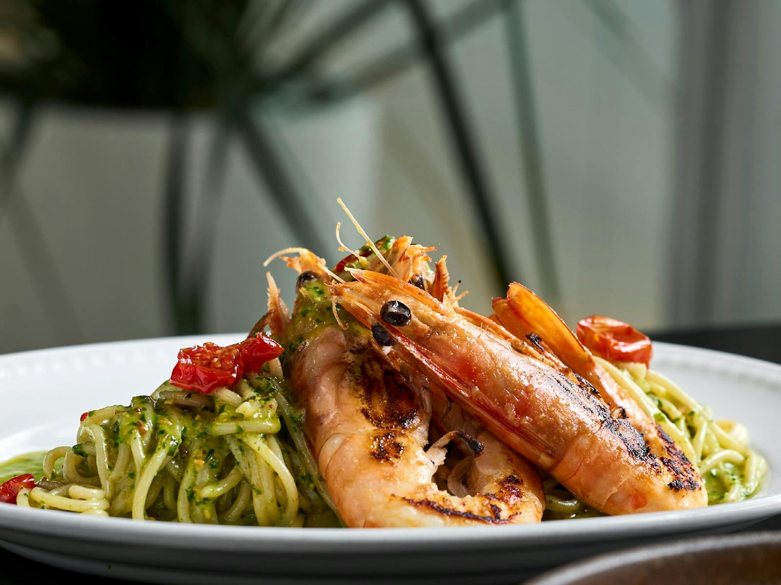 Fosh Bar and Restaurant