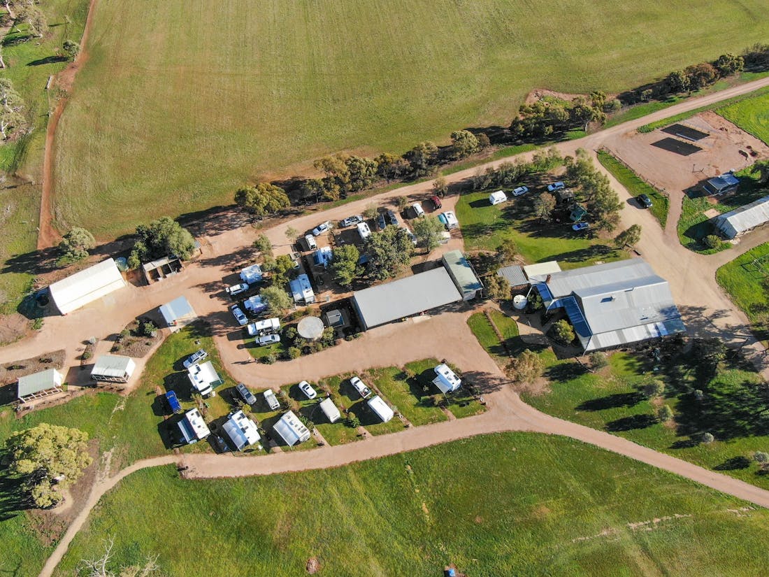 Hummocks Station Tourism Park, Caravan Park Powered Sites - Snowt...