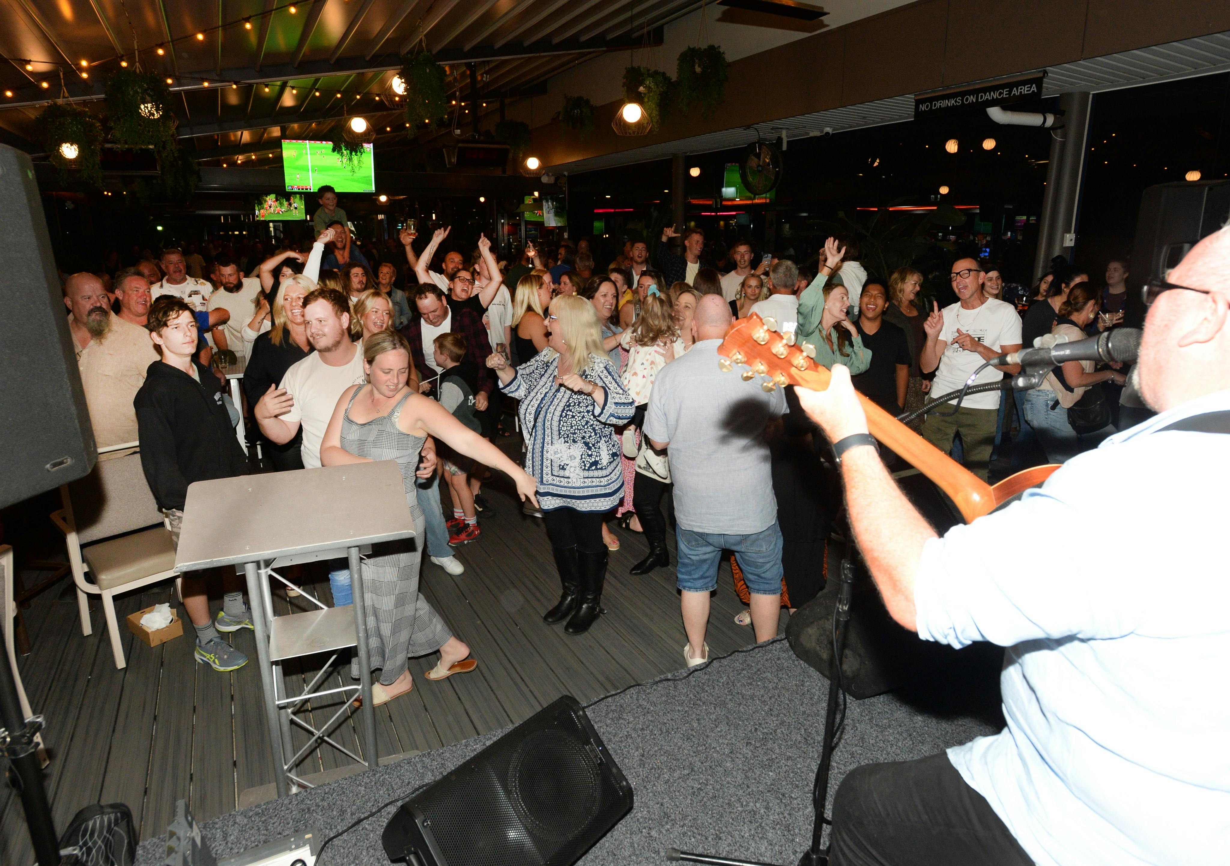 Andrew Wishart The X-Factor Australia in Mulwala - The Fold: Your Guide ...