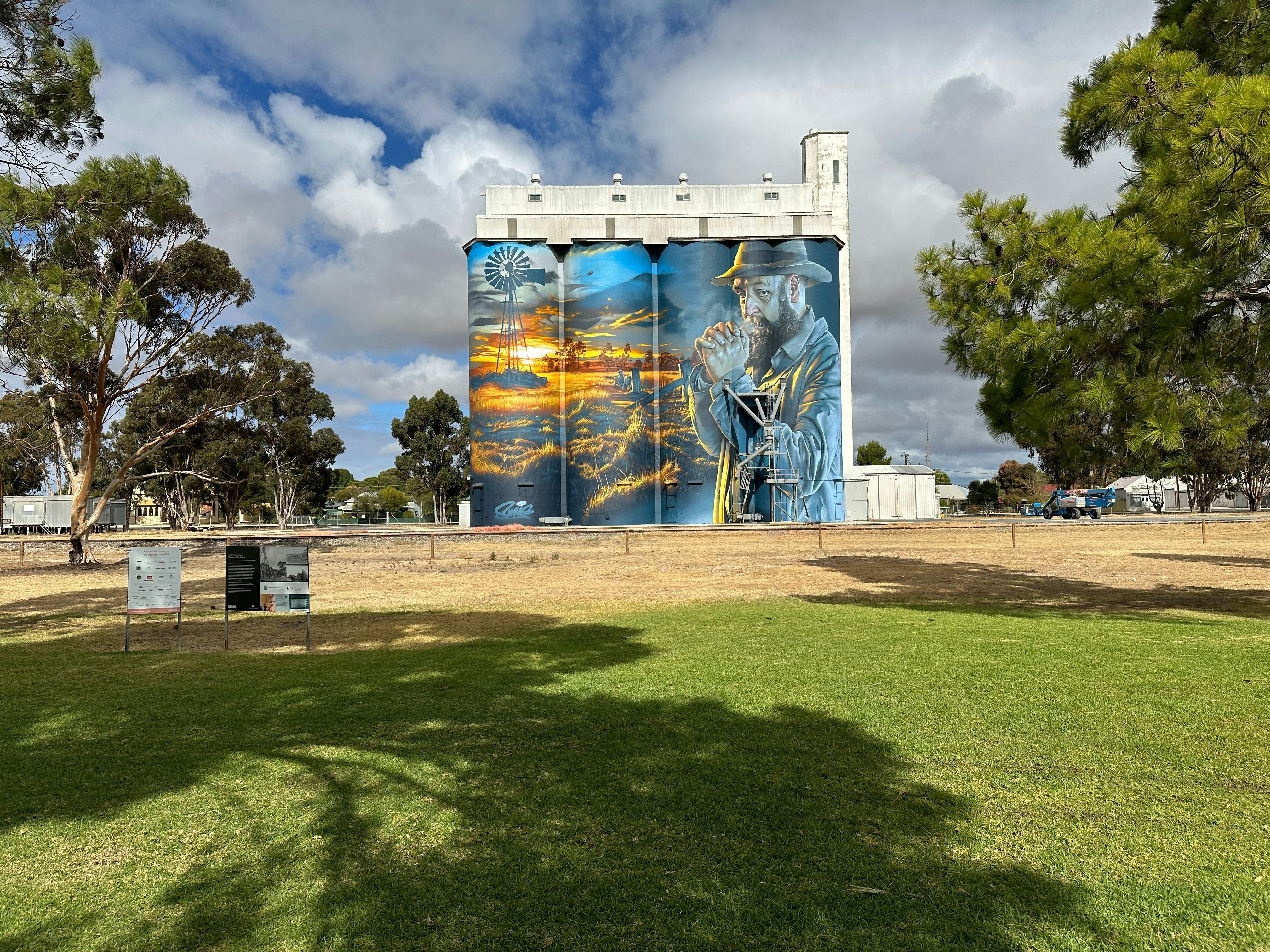 Lameroo Silo Art - Lameroo, Attraction | South Australia