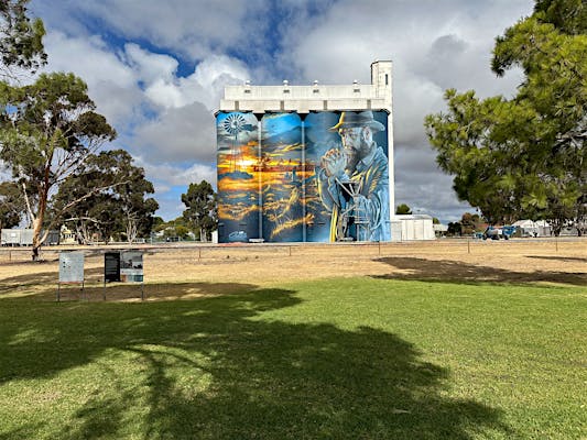 Lameroo Silo Art - Lameroo, Attraction | South Australia