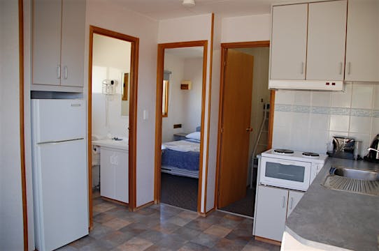 Orroroo Caravan Park, En suite Cabin - Orroroo, Accommodation | S...