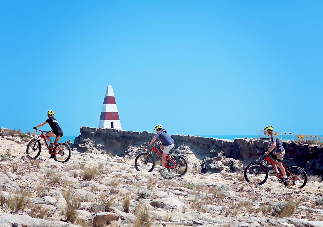 Tracx - Robe and surroundings Guided Mountain Bike Tours - Robe