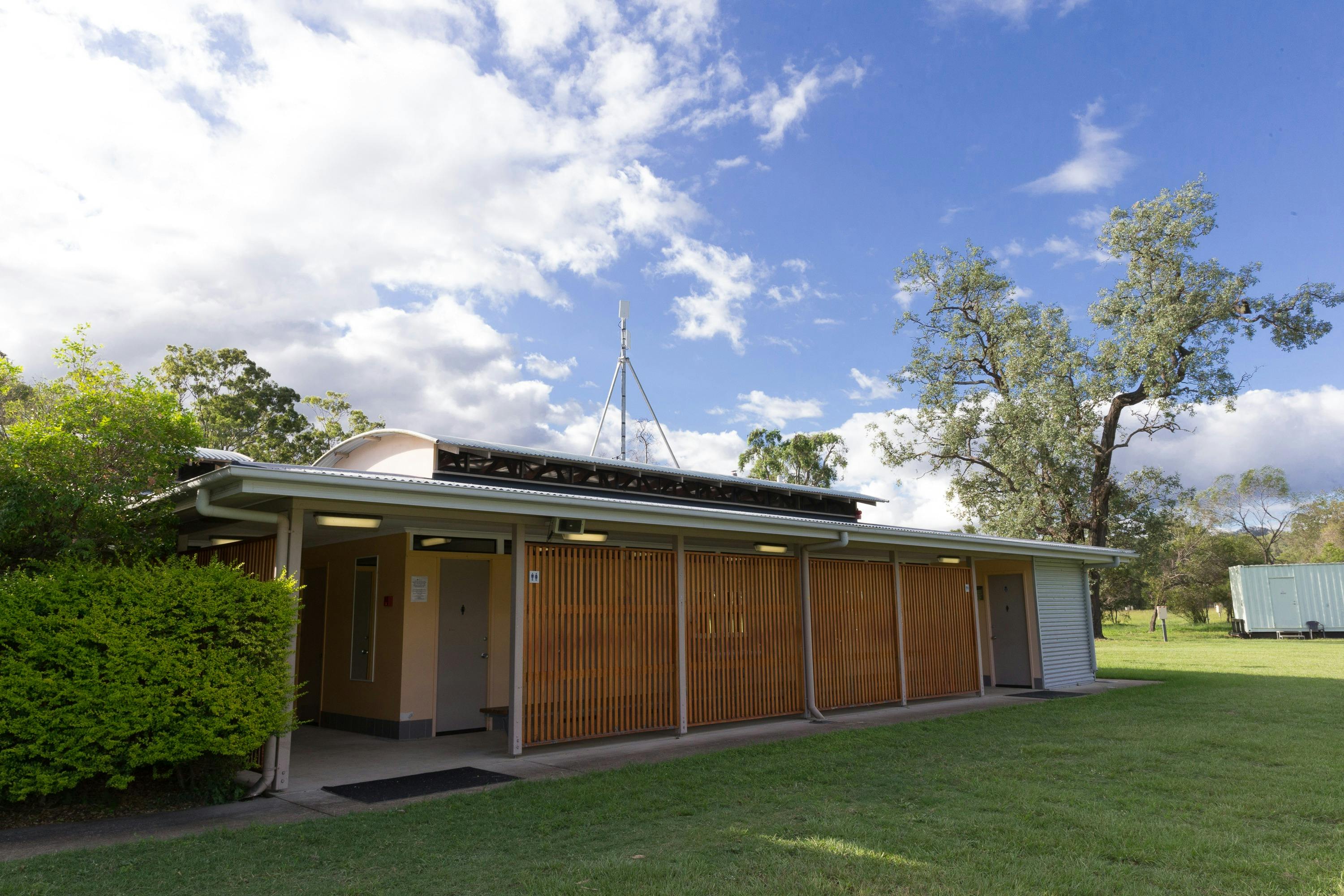 Ivorys Rock Caravan Park And Camping Ground | Accommodation | Queensland