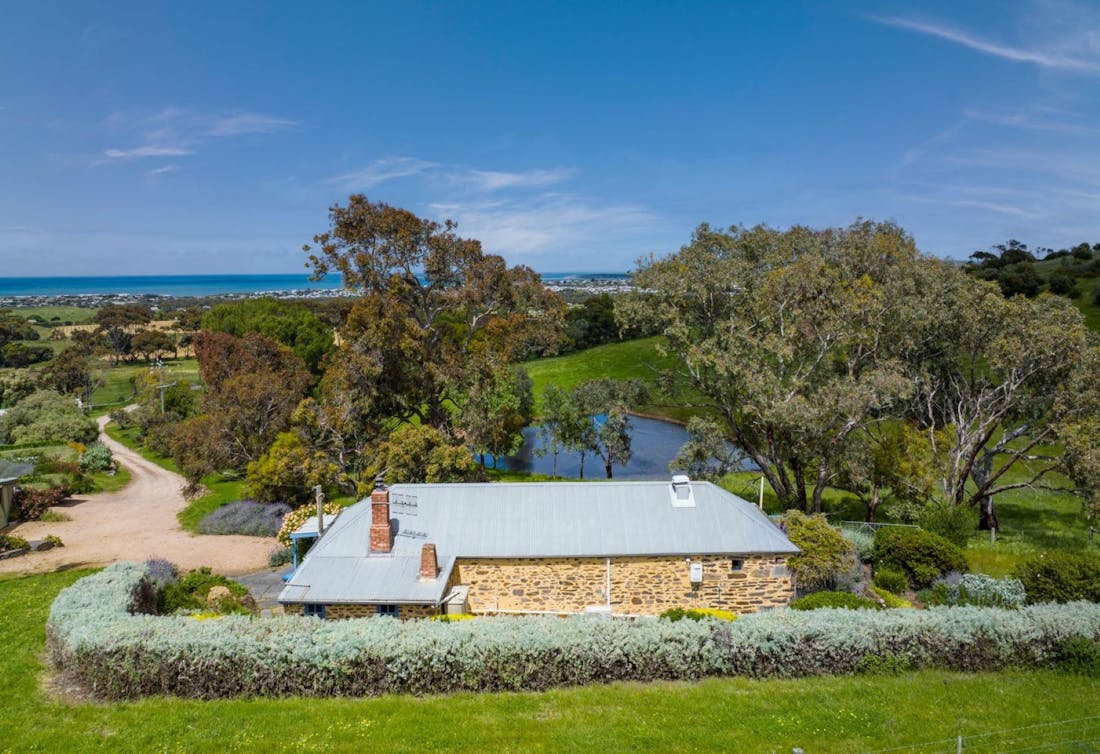 Brooklands Historic Farm Cottage - Port Elliot, Accommodation | S...