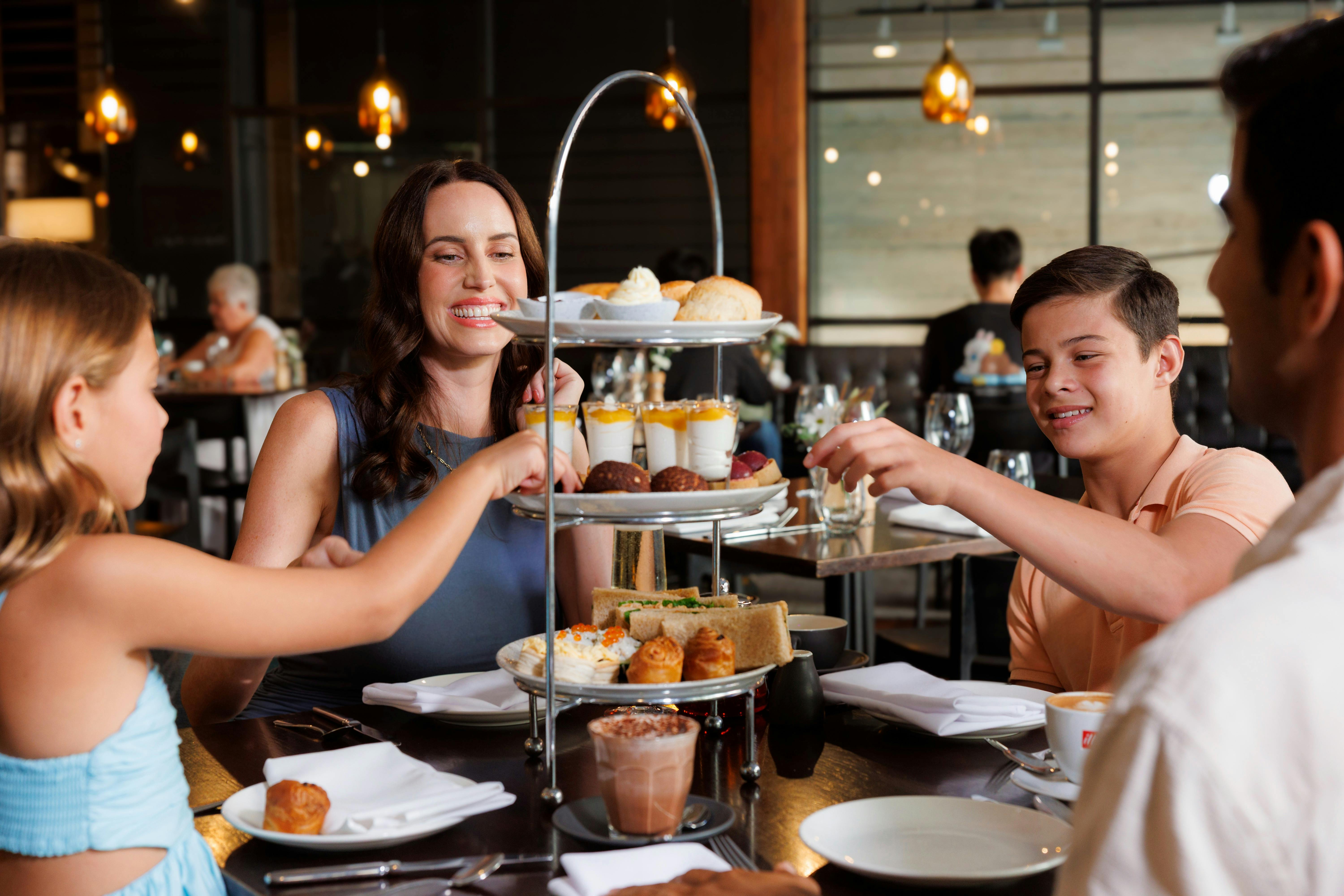 Lennons Restaurant and Bar