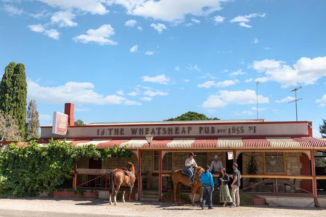 Epic Pub Crawls by Helicopter - Lyndoch, Tour | South Australia