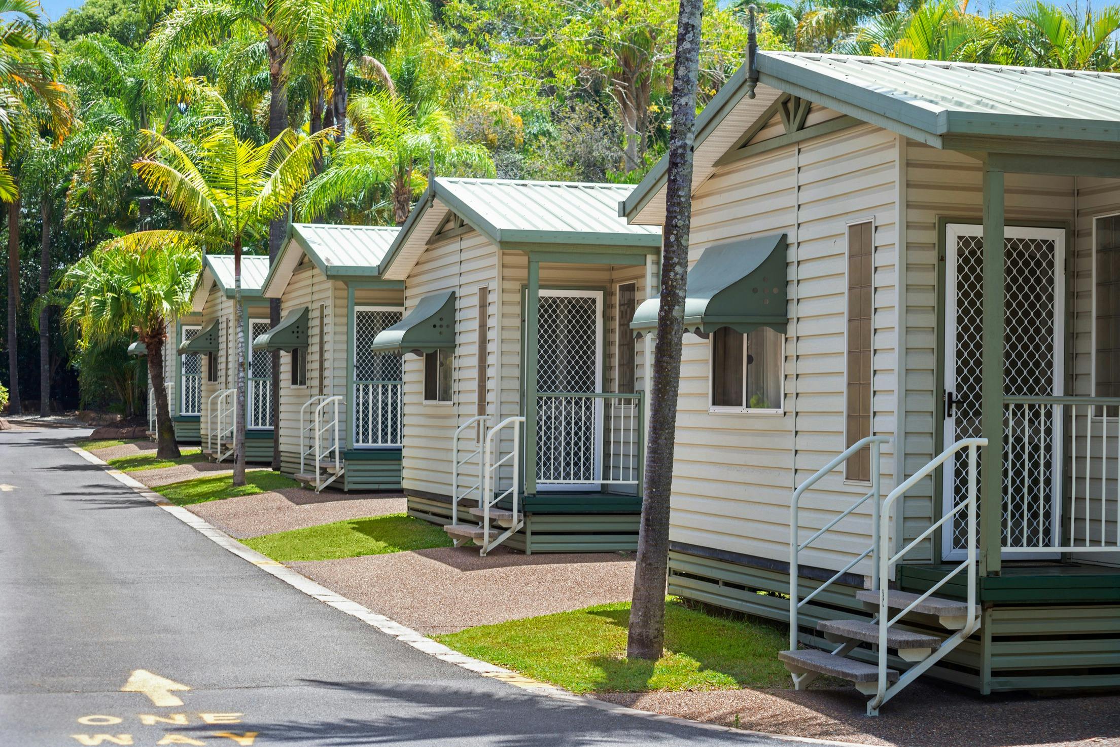 Ashmore Palms Holiday Village | Accommodation | Queensland