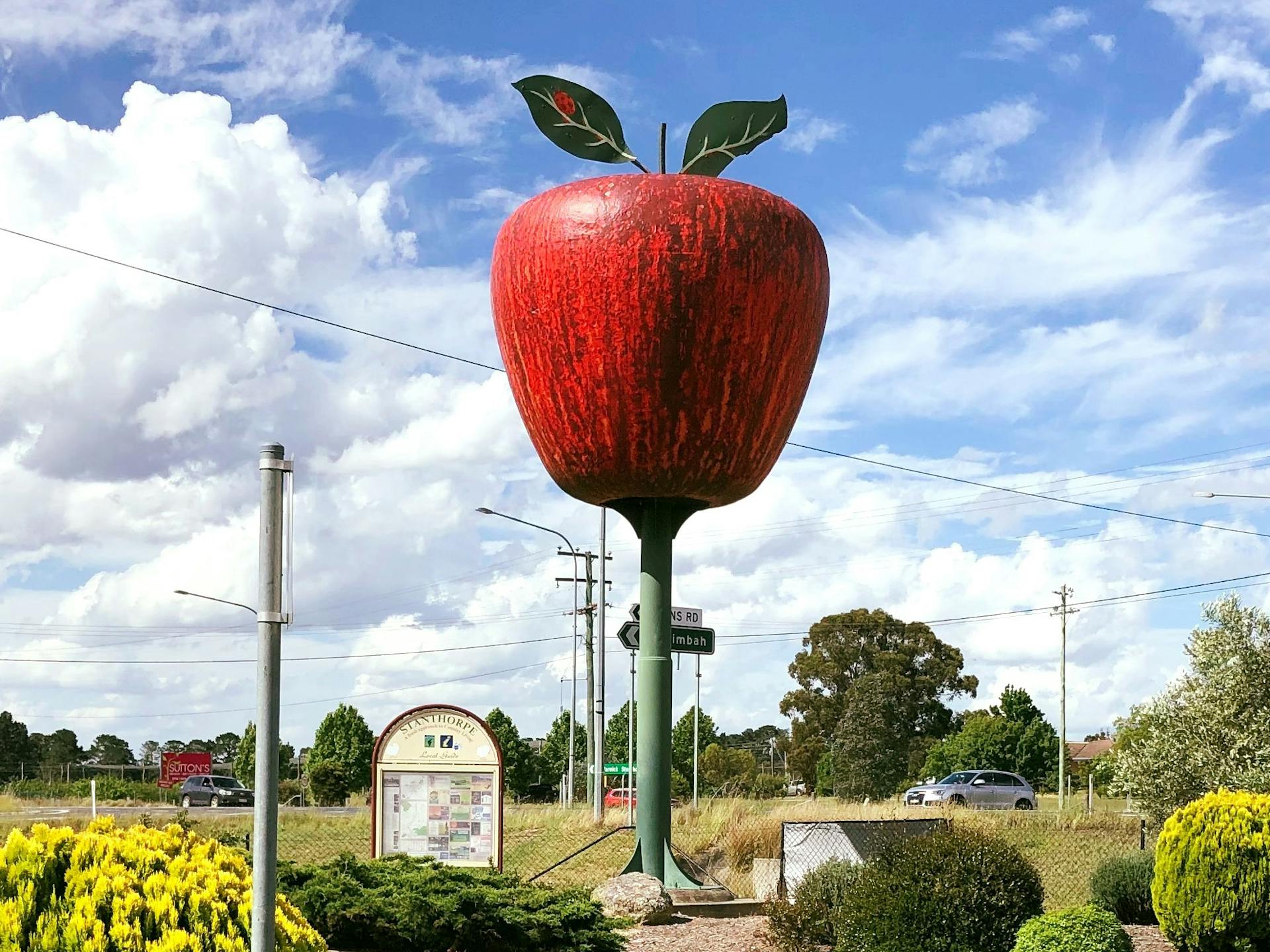 The Big Apple in Thulimbah - The Fold: Your Guide to Everything ...