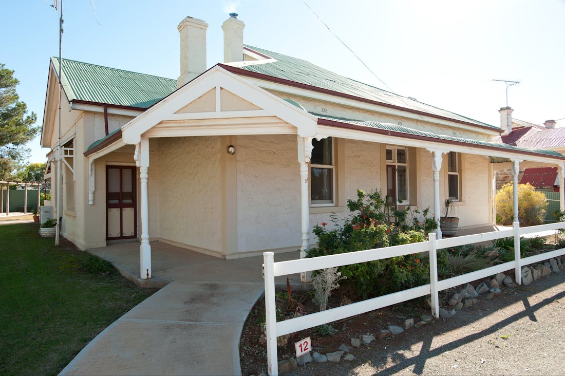 Black Jack Get-A-Way - Nana's Home - Orroroo, Accommodation | Sou...