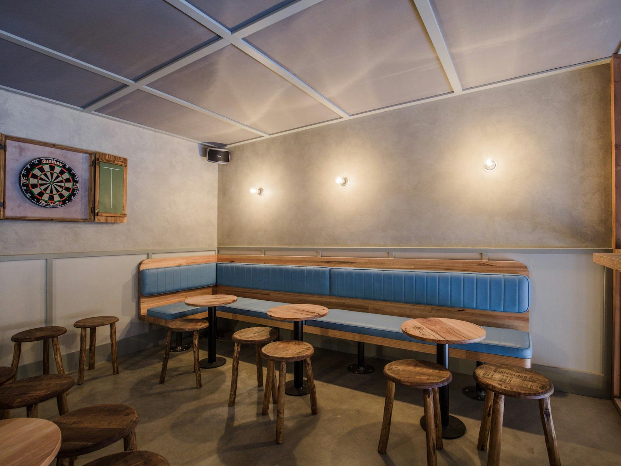 Experience Adelaide | Alfred's Bar