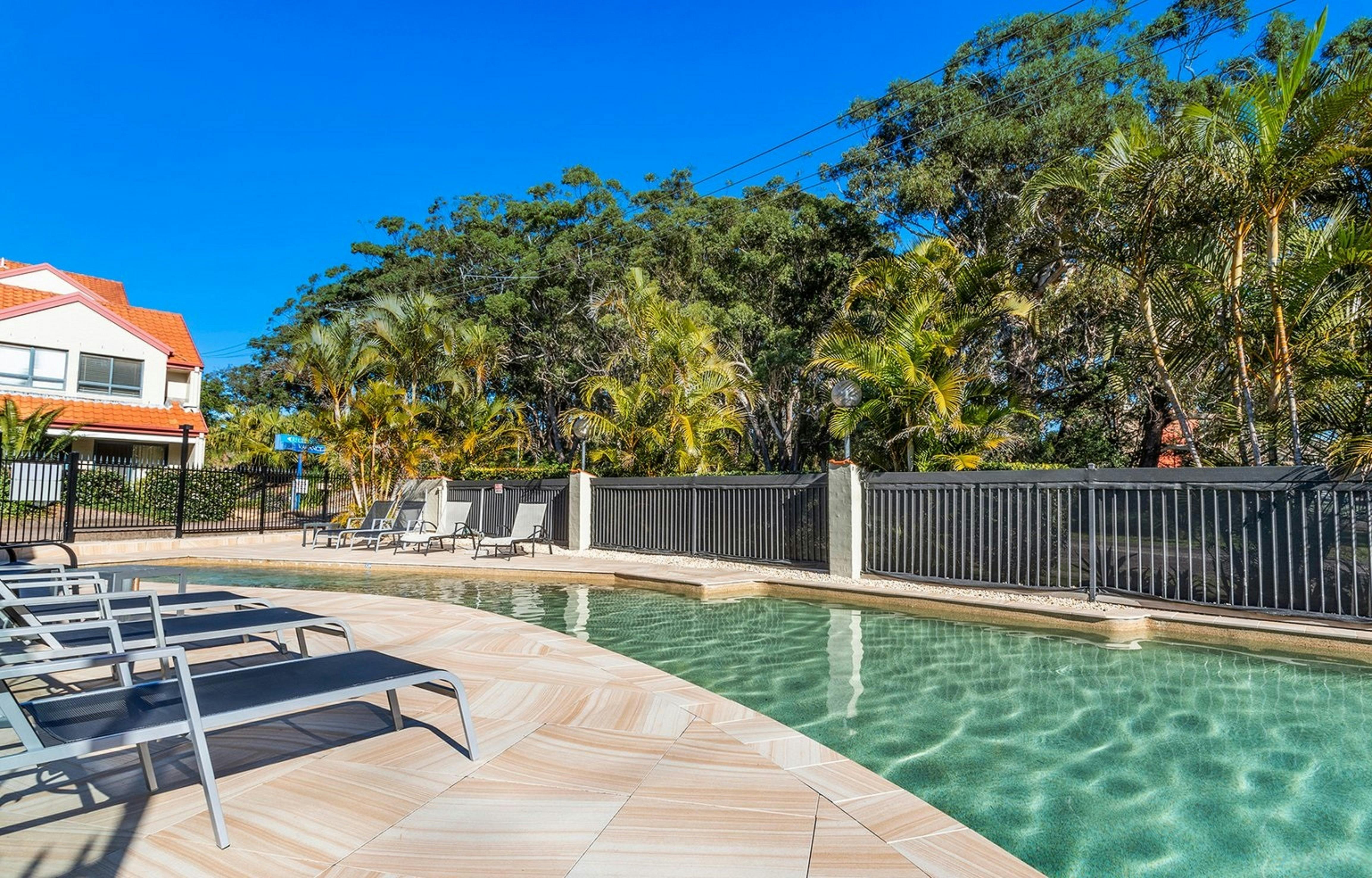 Nelson Bay Breeze Holiday Apartments | NSW Holidays & Accommodation ...