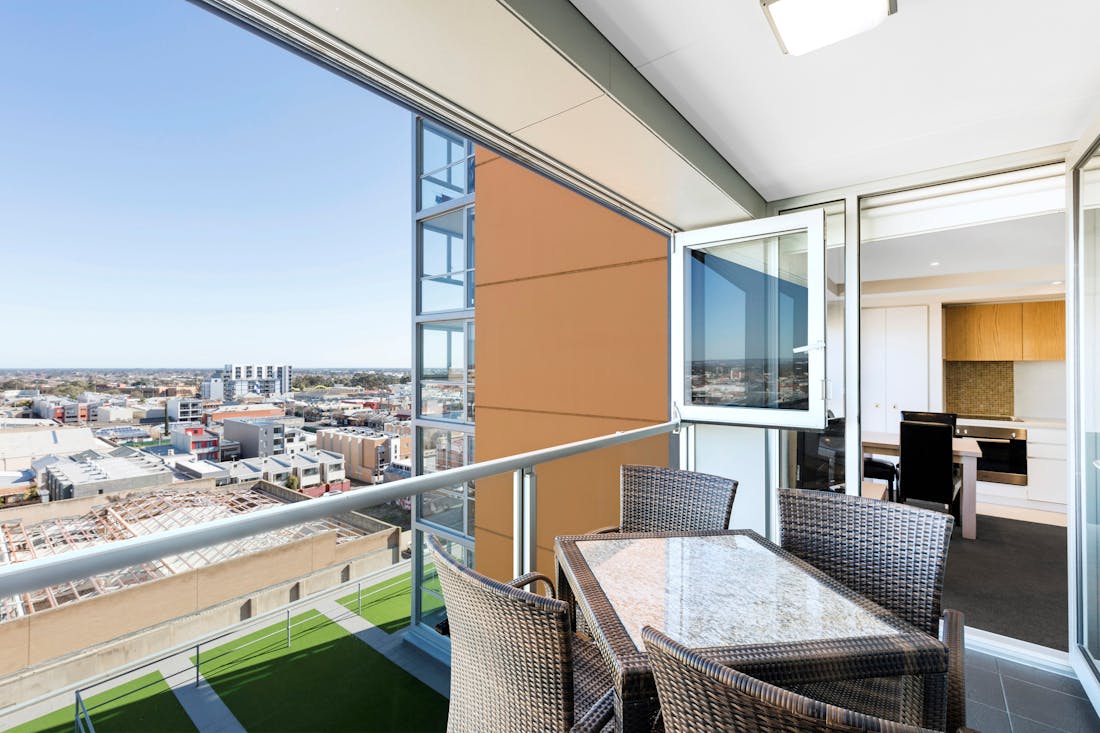 iStay Precinct Adelaide, Two Bedroom Sky - Adelaide, Accommodatio...