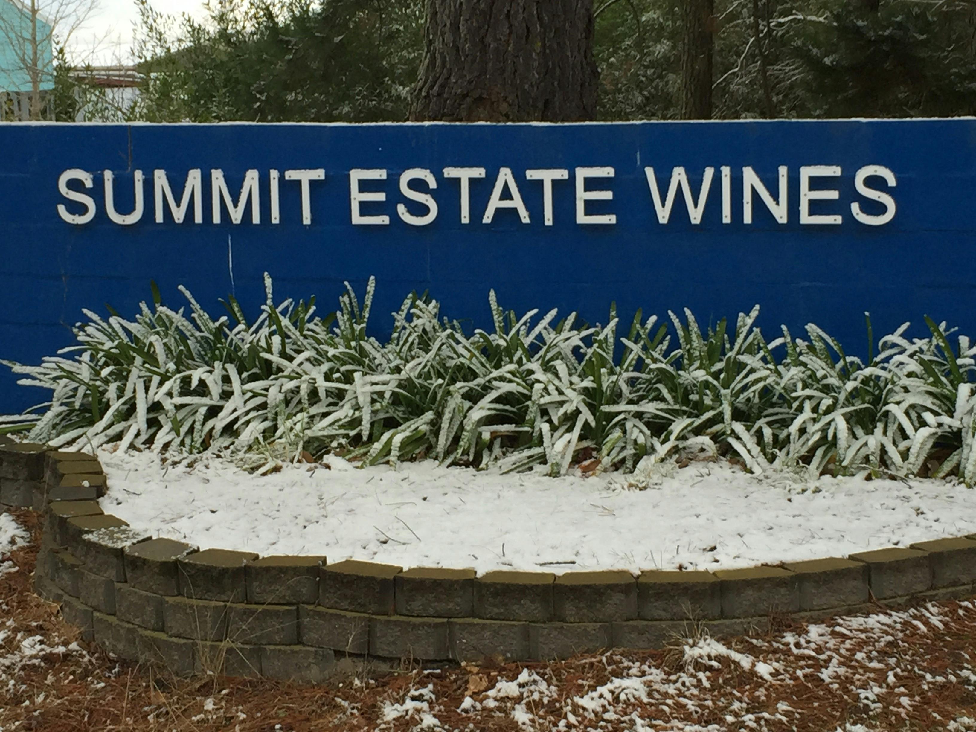 Summit Estate Wines - Granite Belt Wine Country