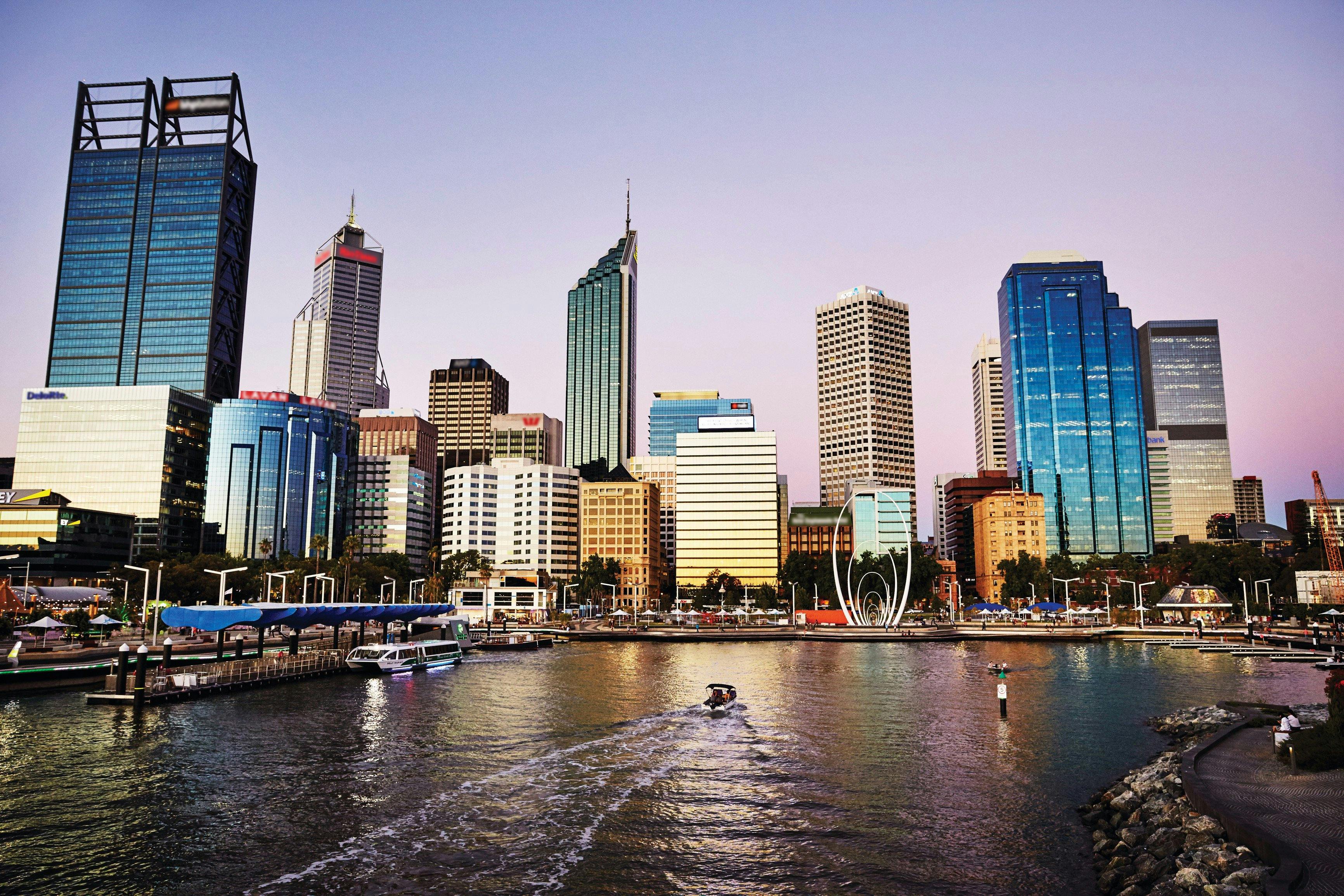 Fun Things to Do in Perth for Adults: Top Nightlife Activities