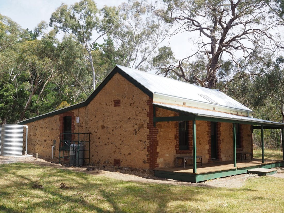 Woodcutter's Cottage - Kuitpo, Accommodation | South Australia