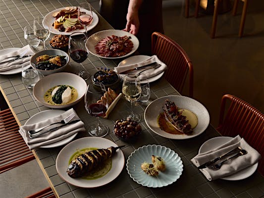 Discover Barossa Tasting & Lunch Experience, Tour Service | South...