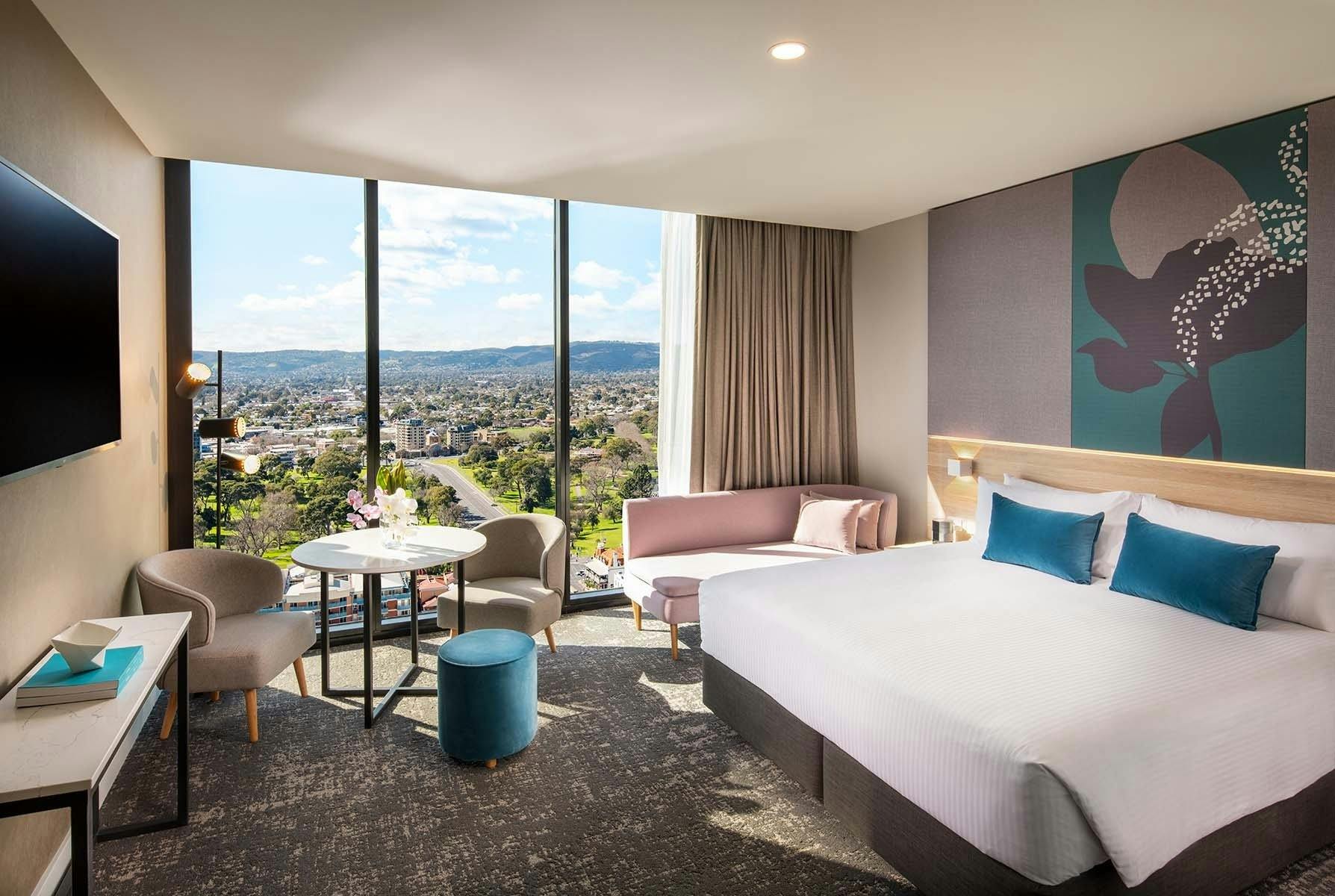 Experience Adelaide | Crowne Plaza Adelaide