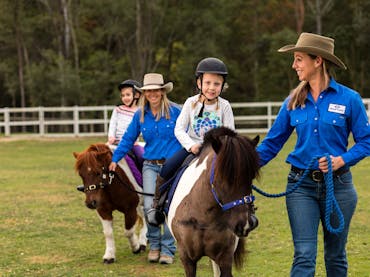 Best Queensland Farm Stays and Farm Cottages | Queensland
